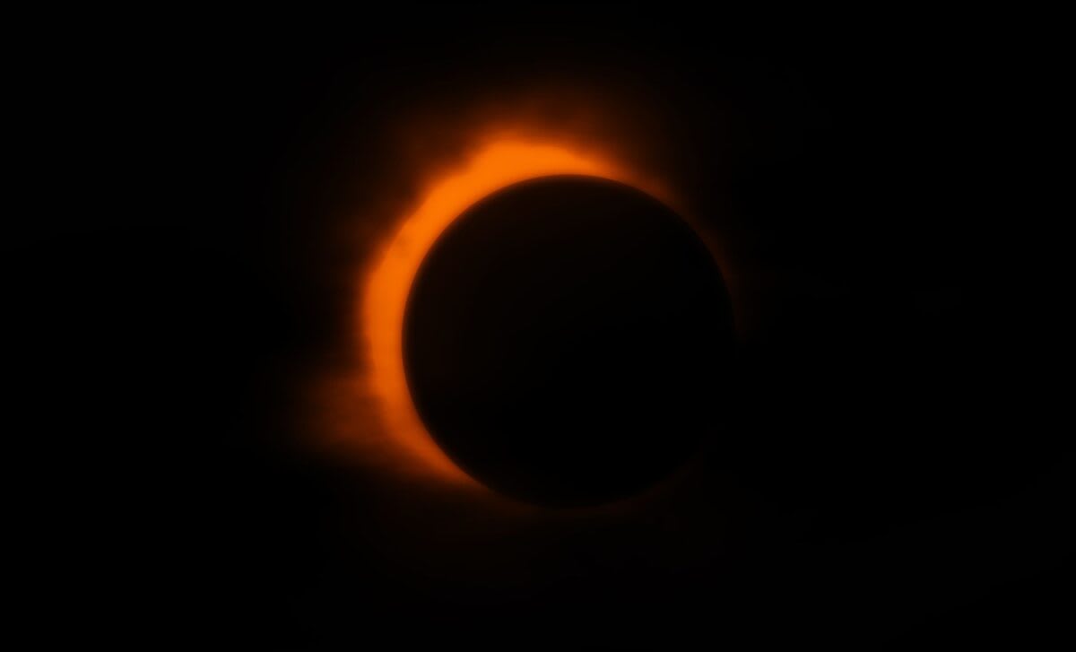 A record-breaking 6-minute solar eclipse is coming, find out when and ...