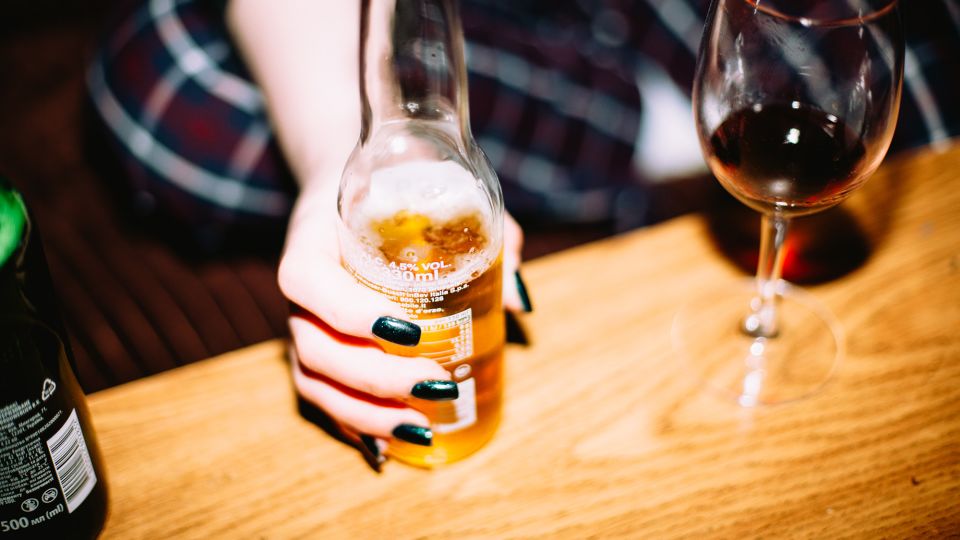 Why some people can’t stay away from alcohol, even when they know it’s ...