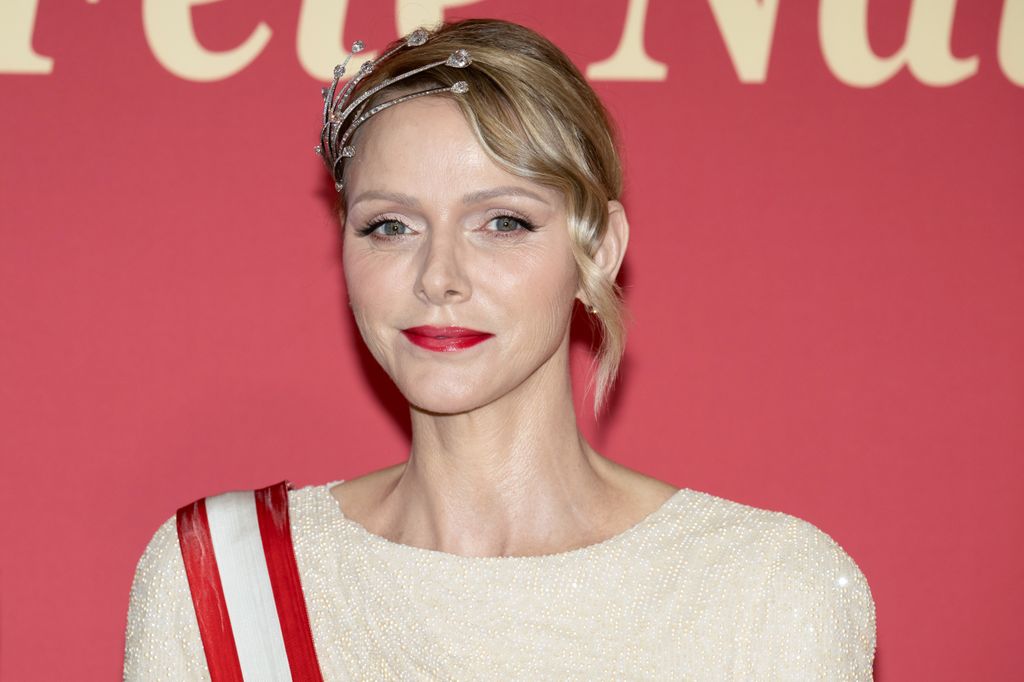 Victoria Beckham just made this Gen Z makeup trend cool for women in ...