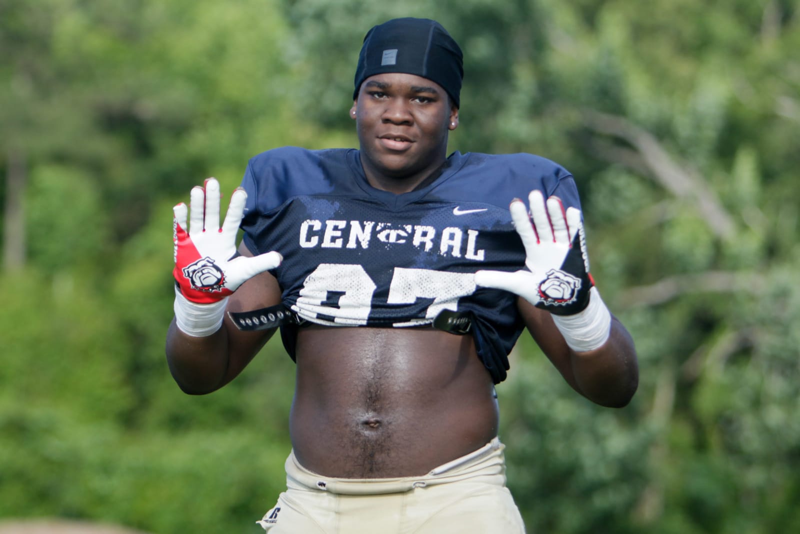 Georgia offers 2028 in-state defensive tackle Prince Che