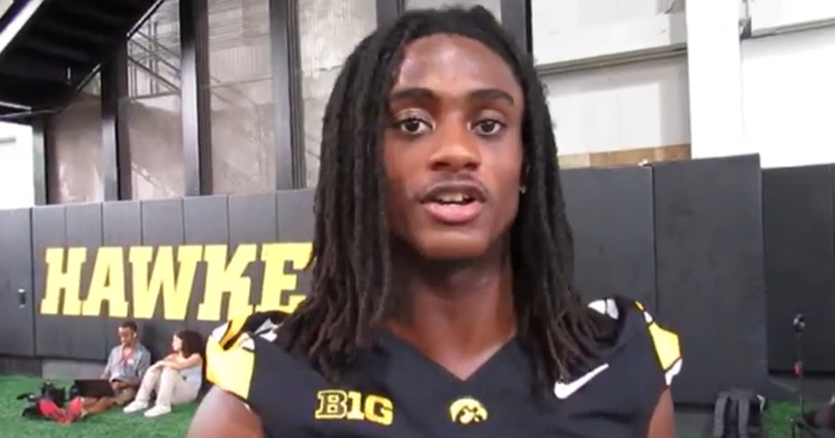 CJ Bell enters the transfer portal