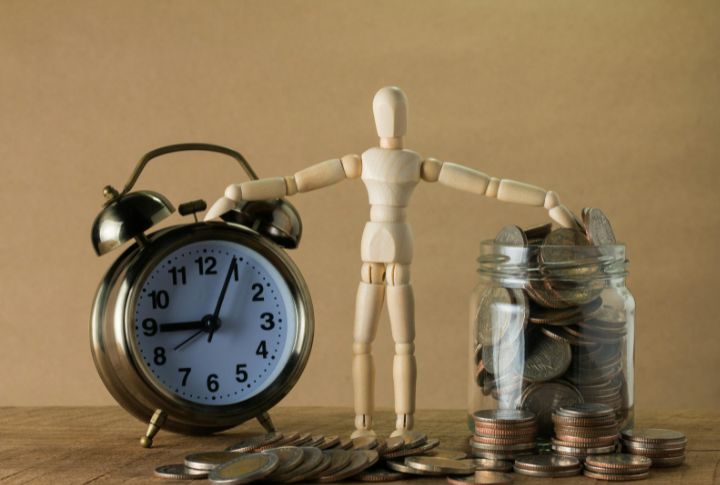 What does Dave Ramsey have to say about money