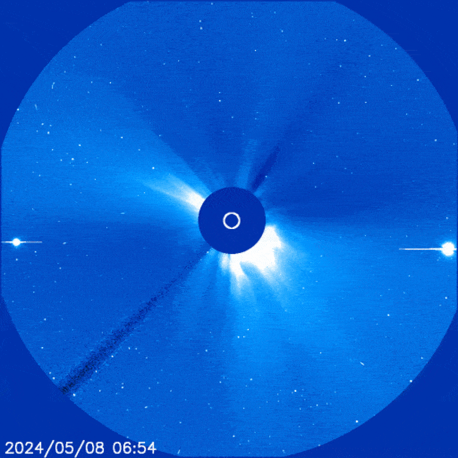 Giant sunspot that triggered recent solar 'superstorm' shot out nearly ...