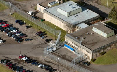 Wisconsin teen who killed prison guard in 2024 fistfight pleads guilty ...