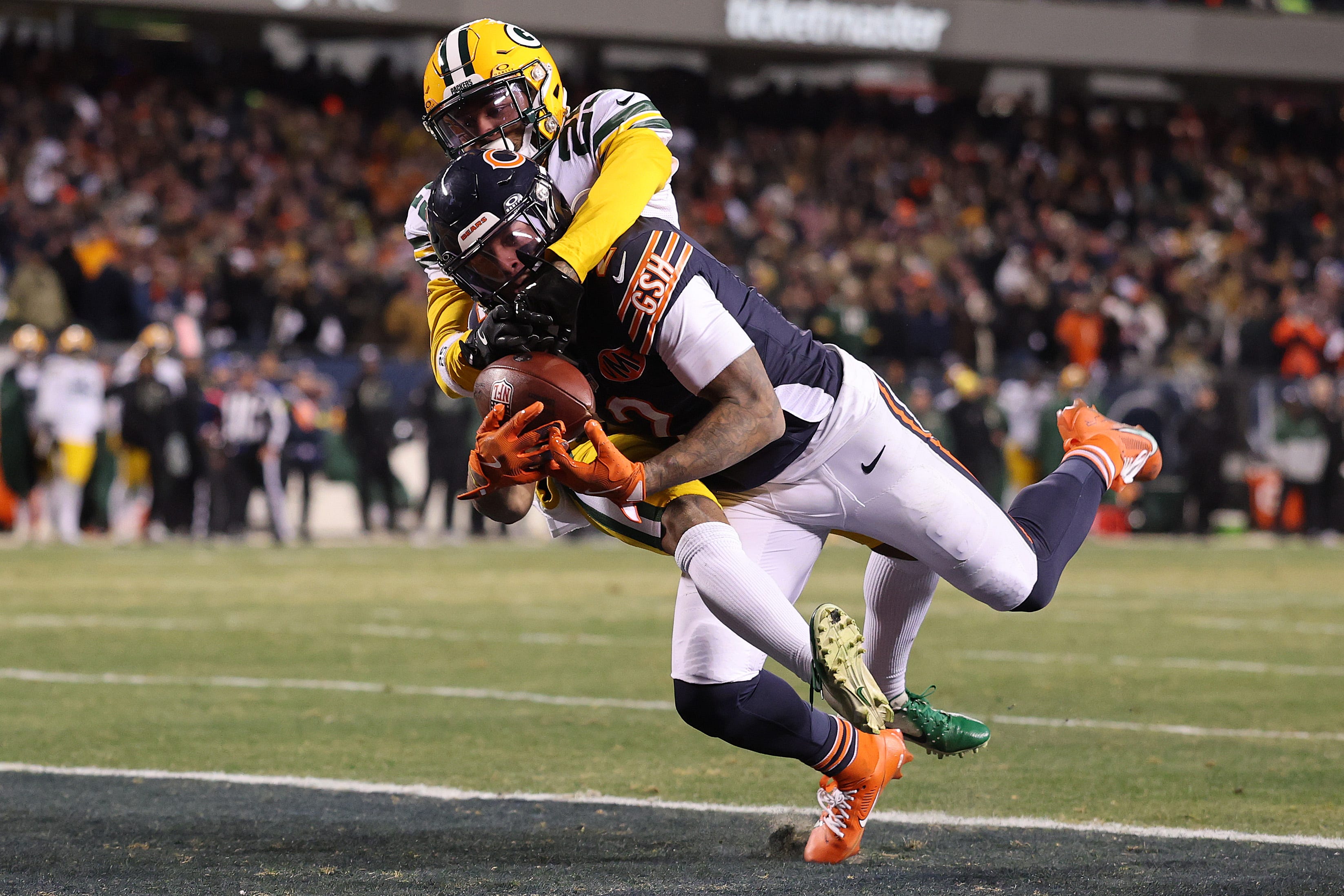 Bears and Packers wild-card game is a rare playoff matchup in NFL's ...