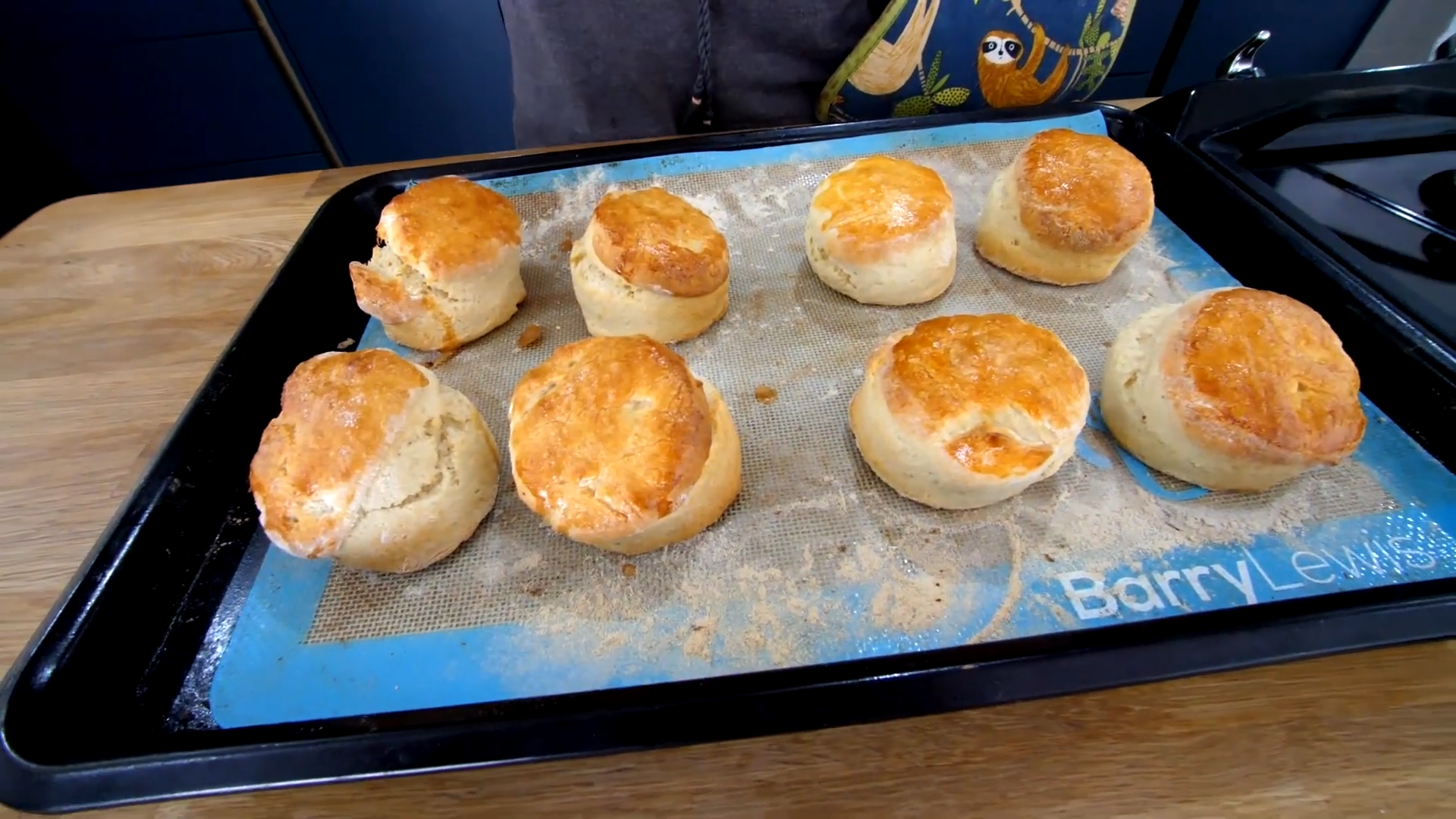 Are expensive English scones really better than cheap ones?