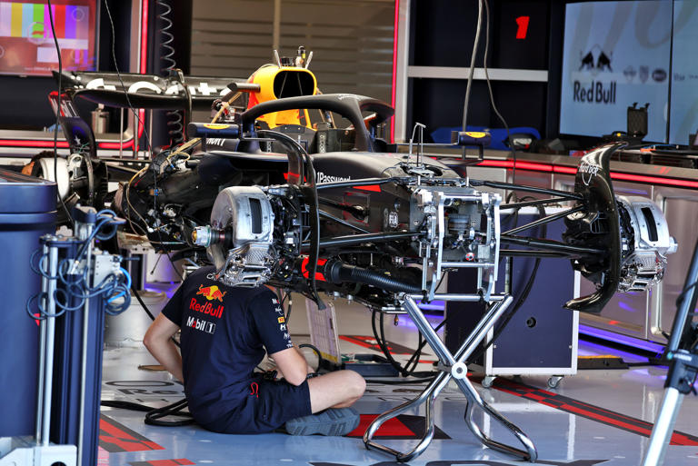 'Agressief' Red Bull pakt direct uit met nieuwe auto Verstappen