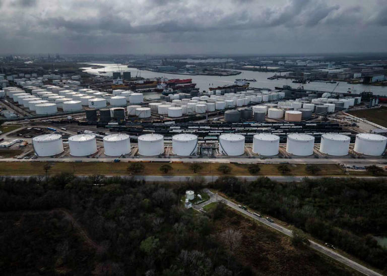 Odor after Lubrizol facility chemical release is no threat to residents ...