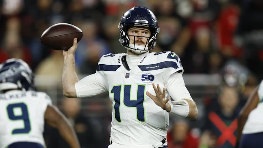 Where does Sam Darnold belong in QB power rankings entering NFL playoffs?