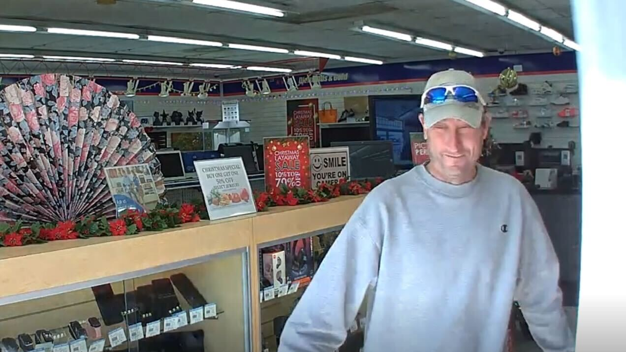 Executive director of senior living facility in DeBary accused of ...