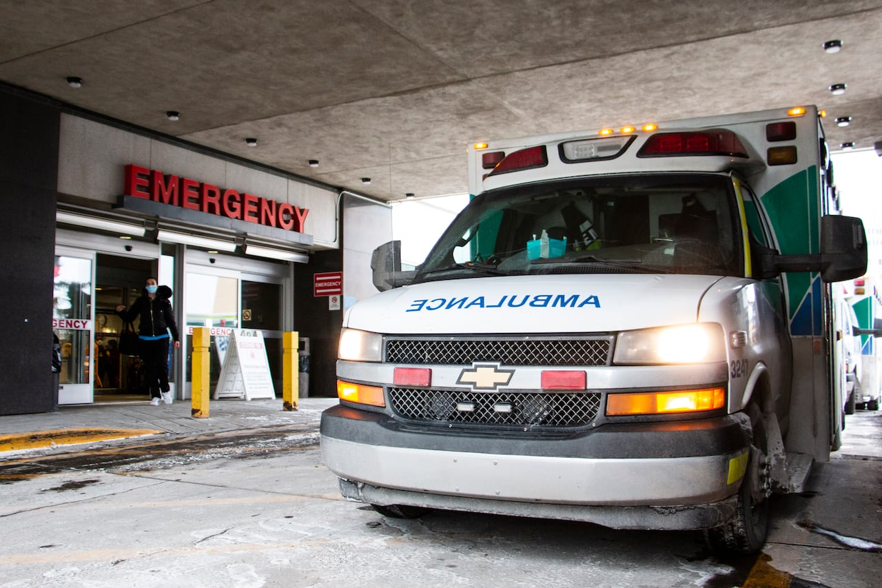 Doctors urge Alberta to cancel more surgeries to ease pressure in ...