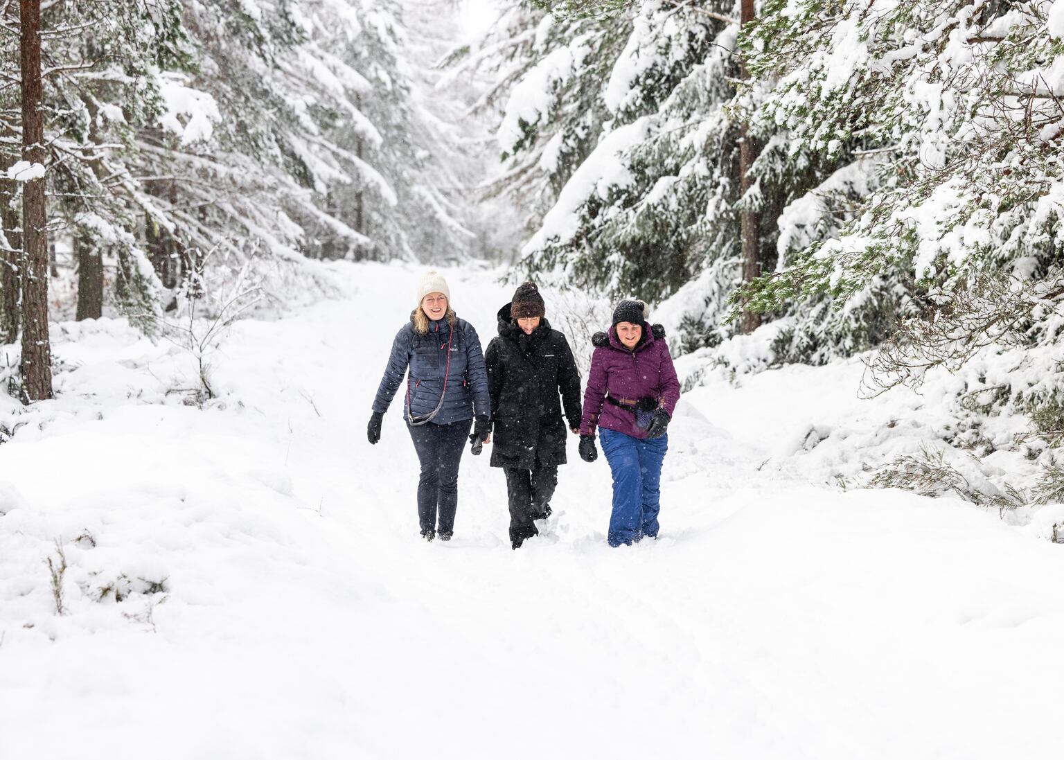 Scotland enters second consecutive weekend of snow and ice warnings