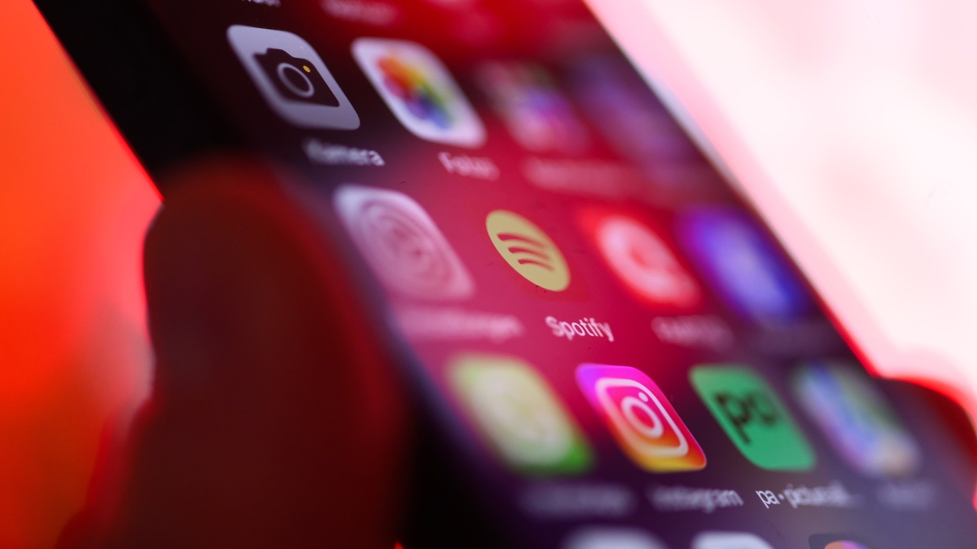 Spotify is no longer running ICE recruitment ads