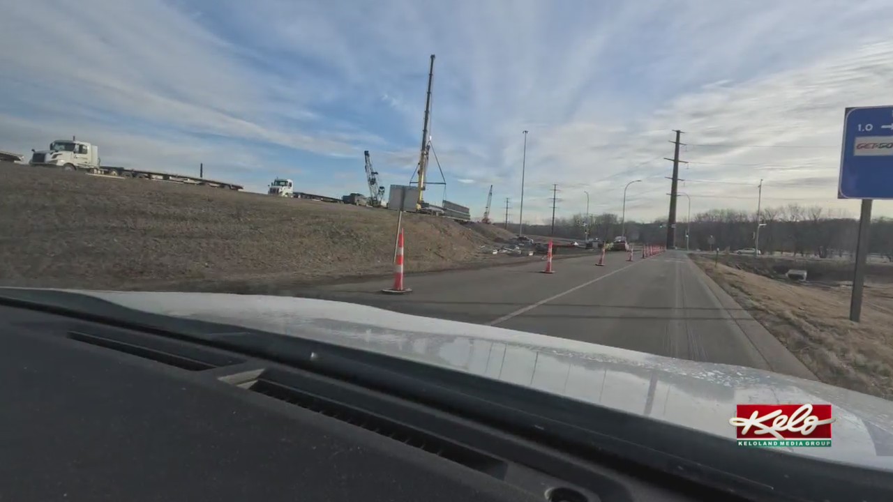 Temporary bridge exits Cliff Avenue