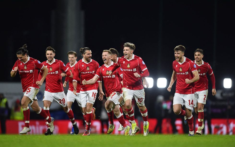 Ryan Reynolds celebrates as Wrexham manage Hollywood-like win over ...