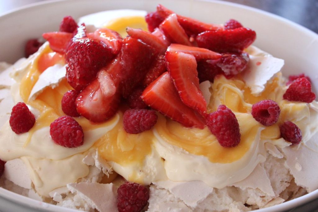 Eton mess: el legendario postre que es todo un desastre