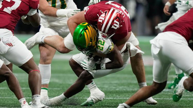Peach Bowl live updates: Indiana dominates Oregon, 56-22