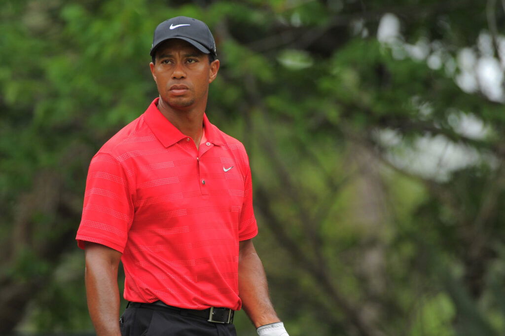 American caddies resented Tiger Woods’ hiring decision: Veteran bagman ...