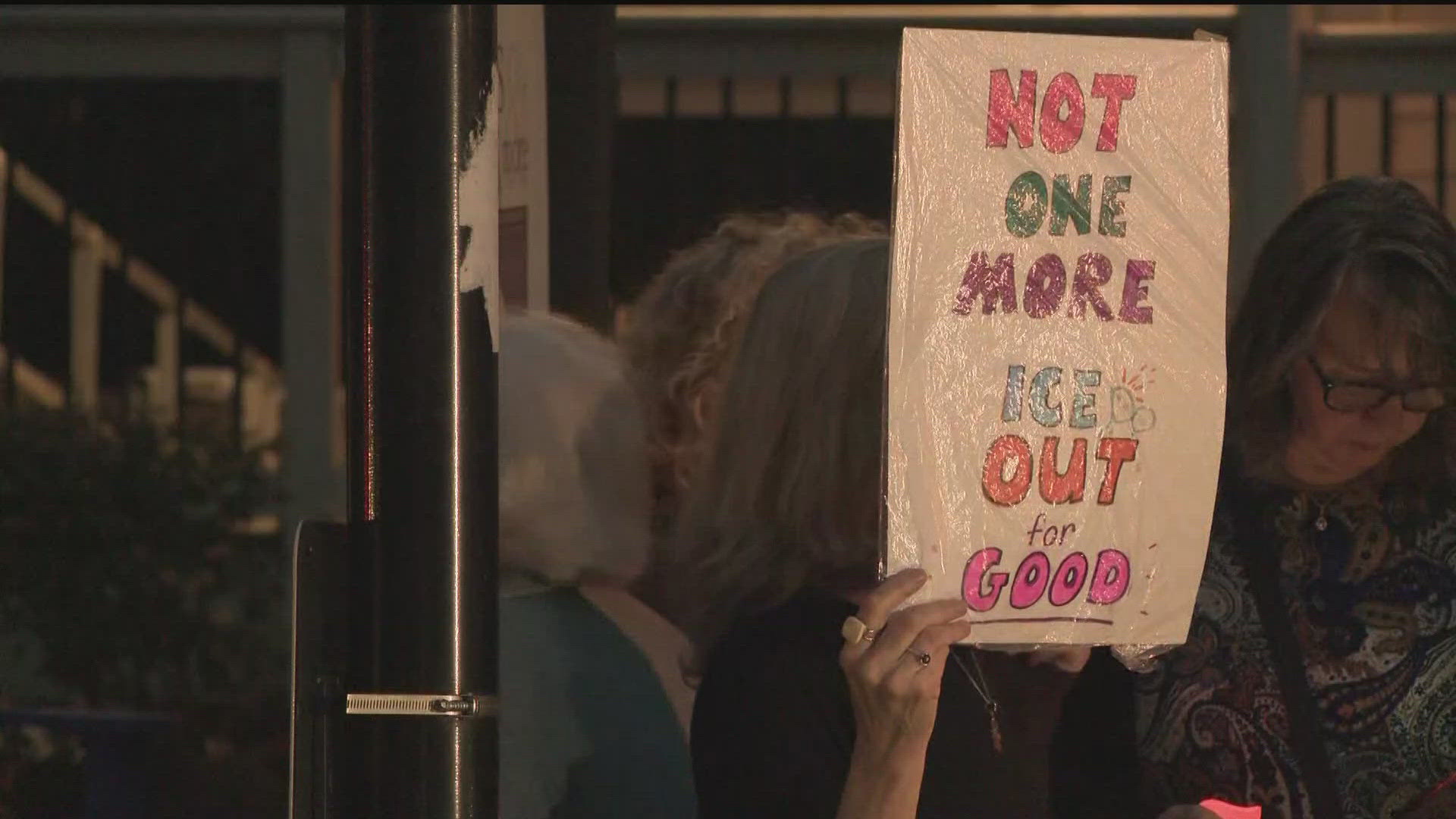 Groups gather in metro Atlanta to honor woman killed in Minneapolis by ...