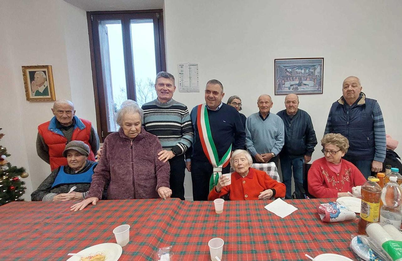 Tutta Morro d’Alba festeggia i 103 anni di Dina Boria