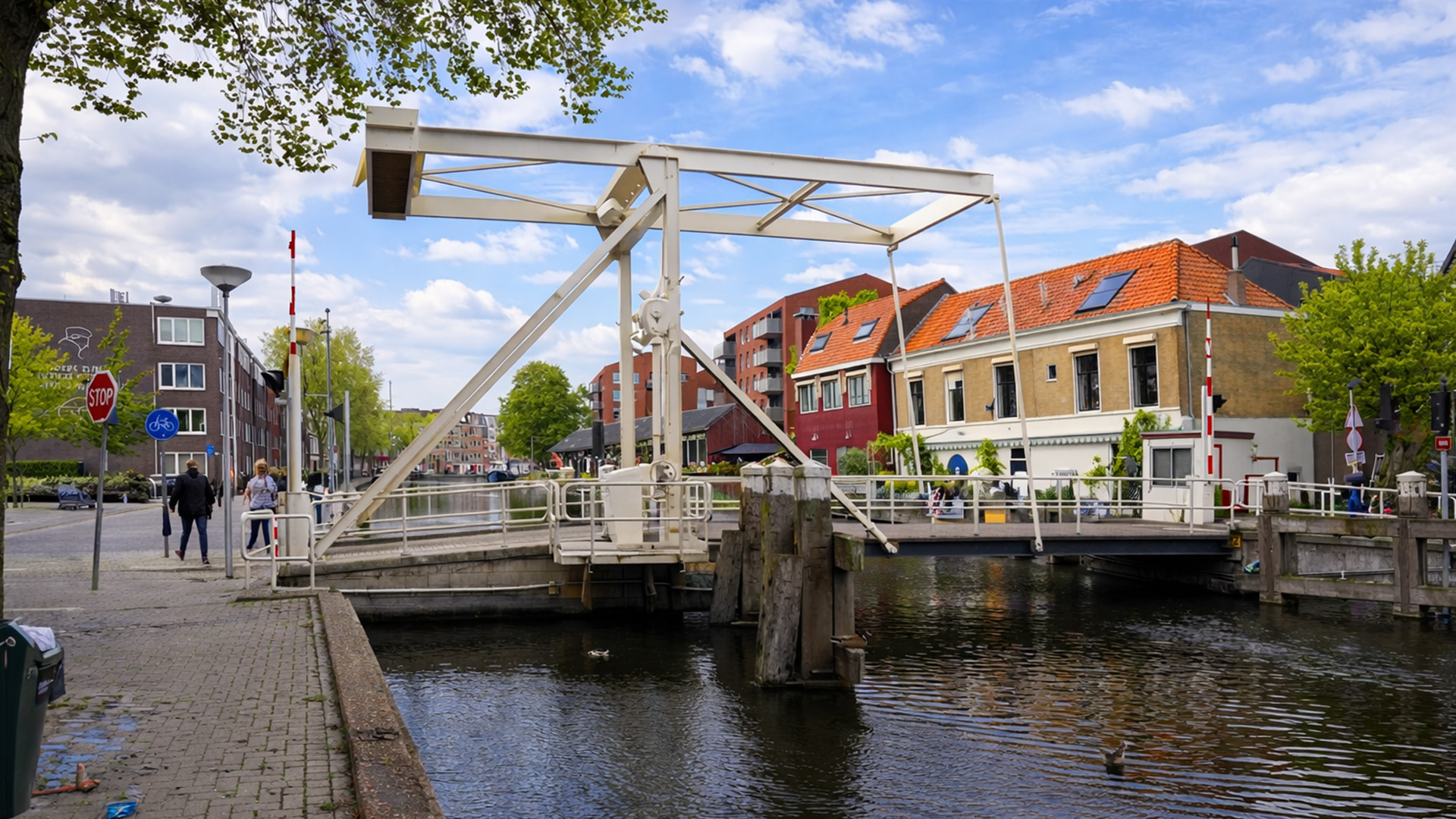 Gouda Nederland: Authentieke Hollandse stad met rijke geschiedenis (4K)