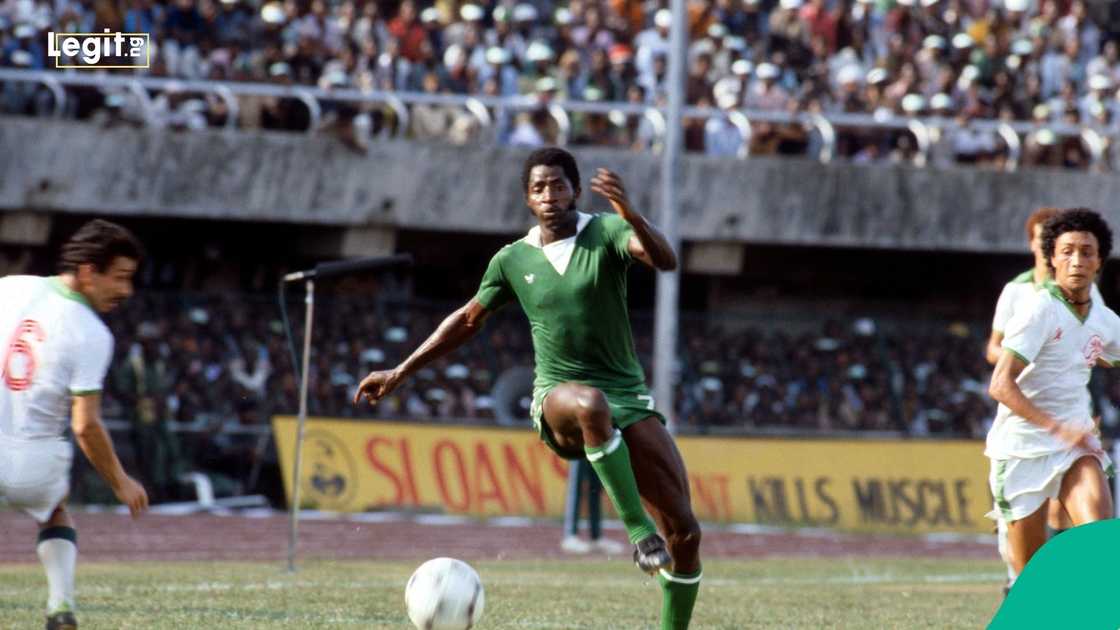 Former Nigeria captain charges Super Eagles to defeat Algeria with ...