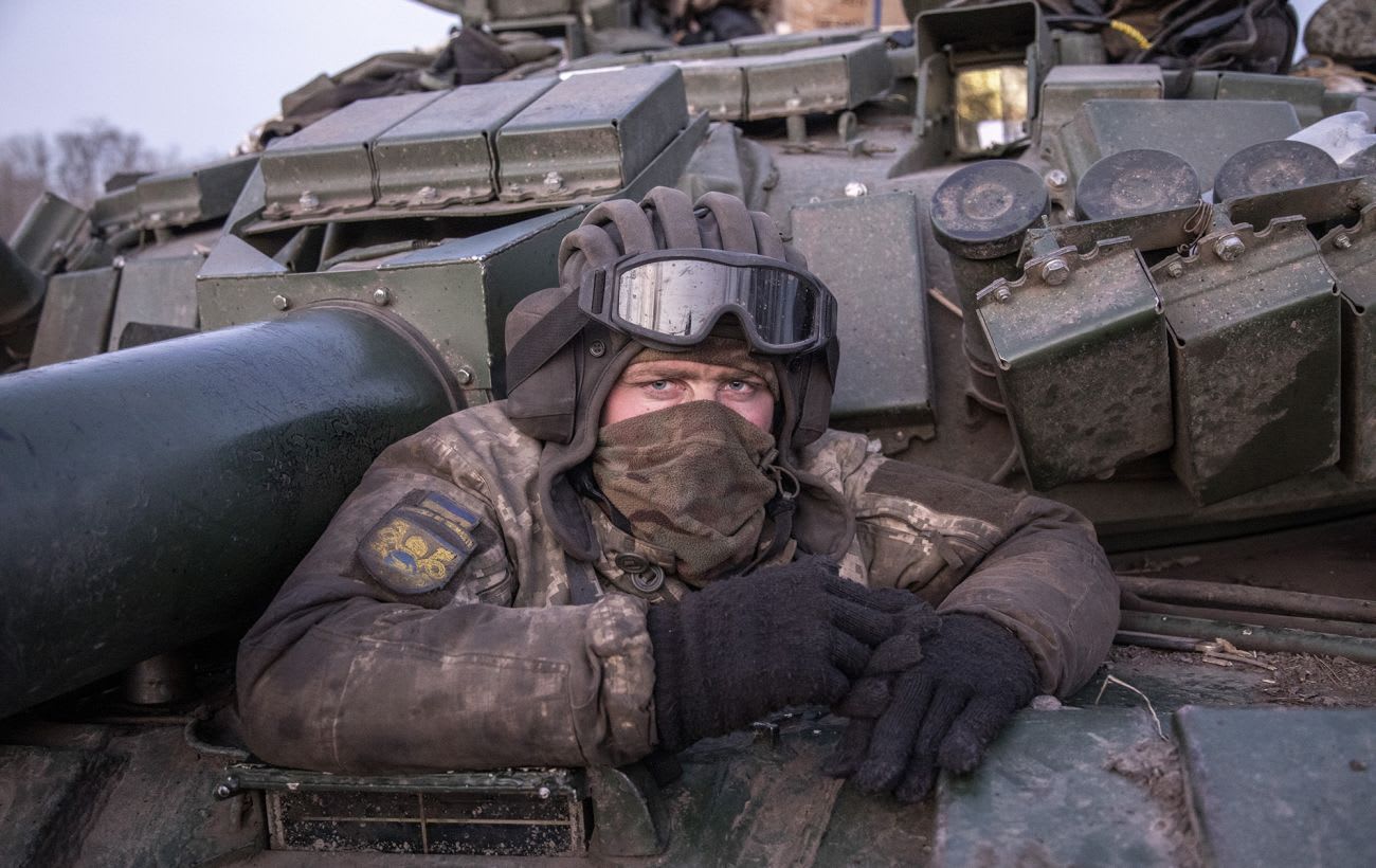 Russia's losses in Ukraine as of January 10: +880 troops and over 650 ...