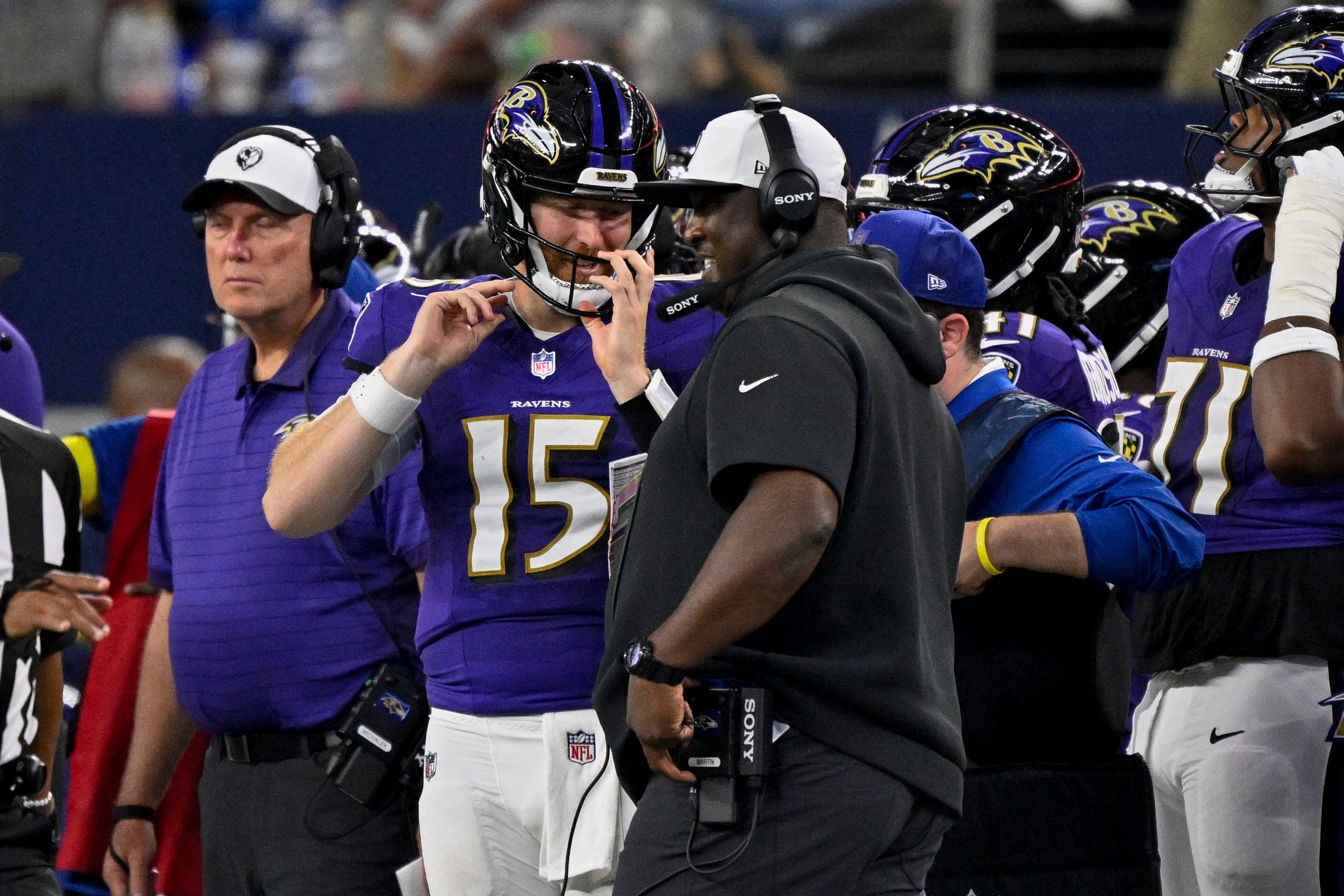 Ravens' QB coach Tee Martin to interview for Commanders, Lions OC jobs