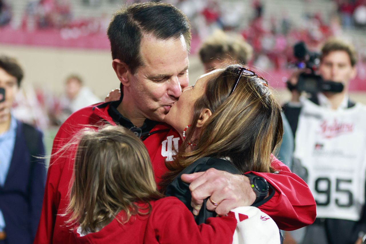 Who is Indiana coach Curt Cignetti’s wife? All about Manette Cignetti