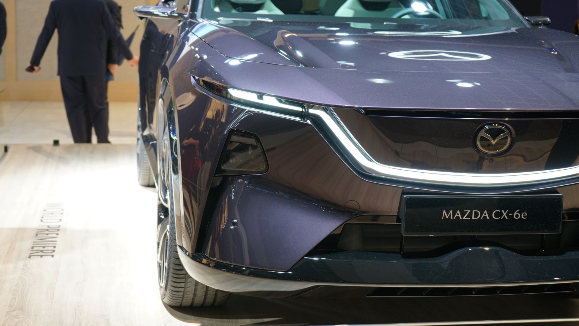 Mazda CX-6e crossover debuts for Europe: Big on the outside, slim within