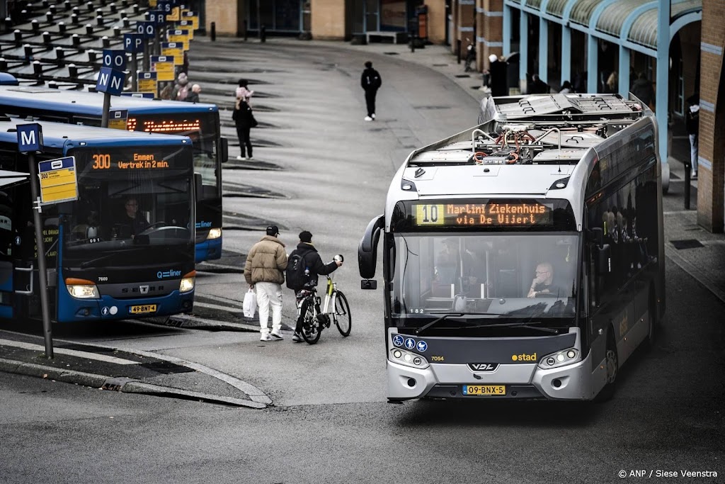 Qbuzz houdt bussen in noorden zaterdagochtend binnen
