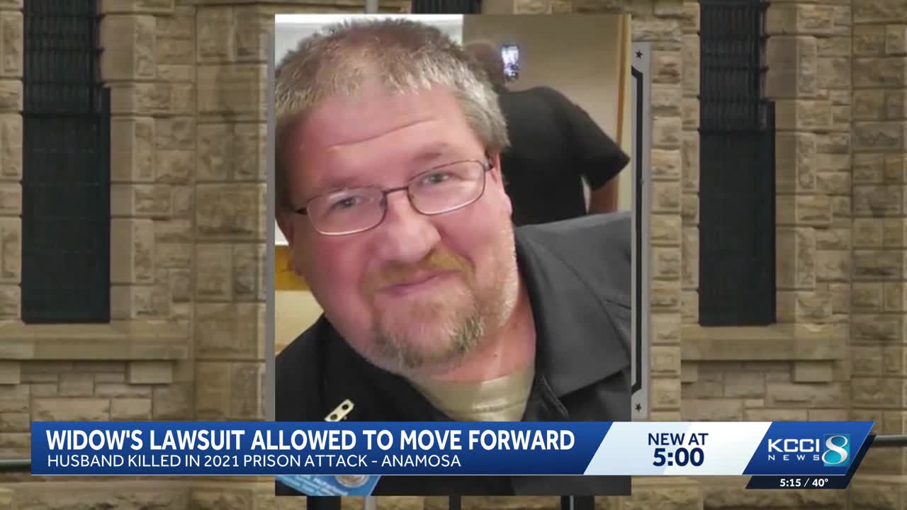 Iowa Supreme Court allows widow's lawsuit over prison guard's death to ...