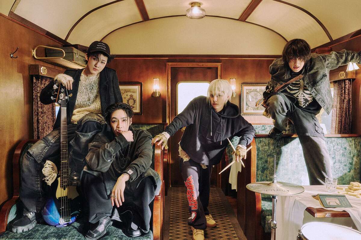 'FNC 신인 밴드' AxMxP, 미니 1집 콘셉트 포토 속 자유분방+당당 매력