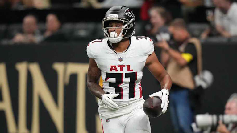 Falcons safety named to PFF rookie team, edge rusher snubbed