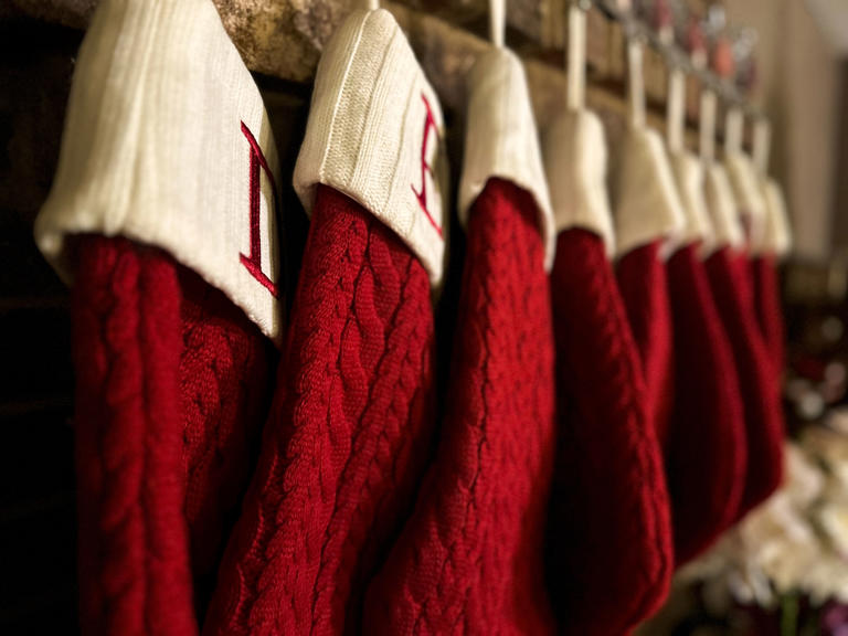 People are sharing their cringiest holiday fails that still make them ...