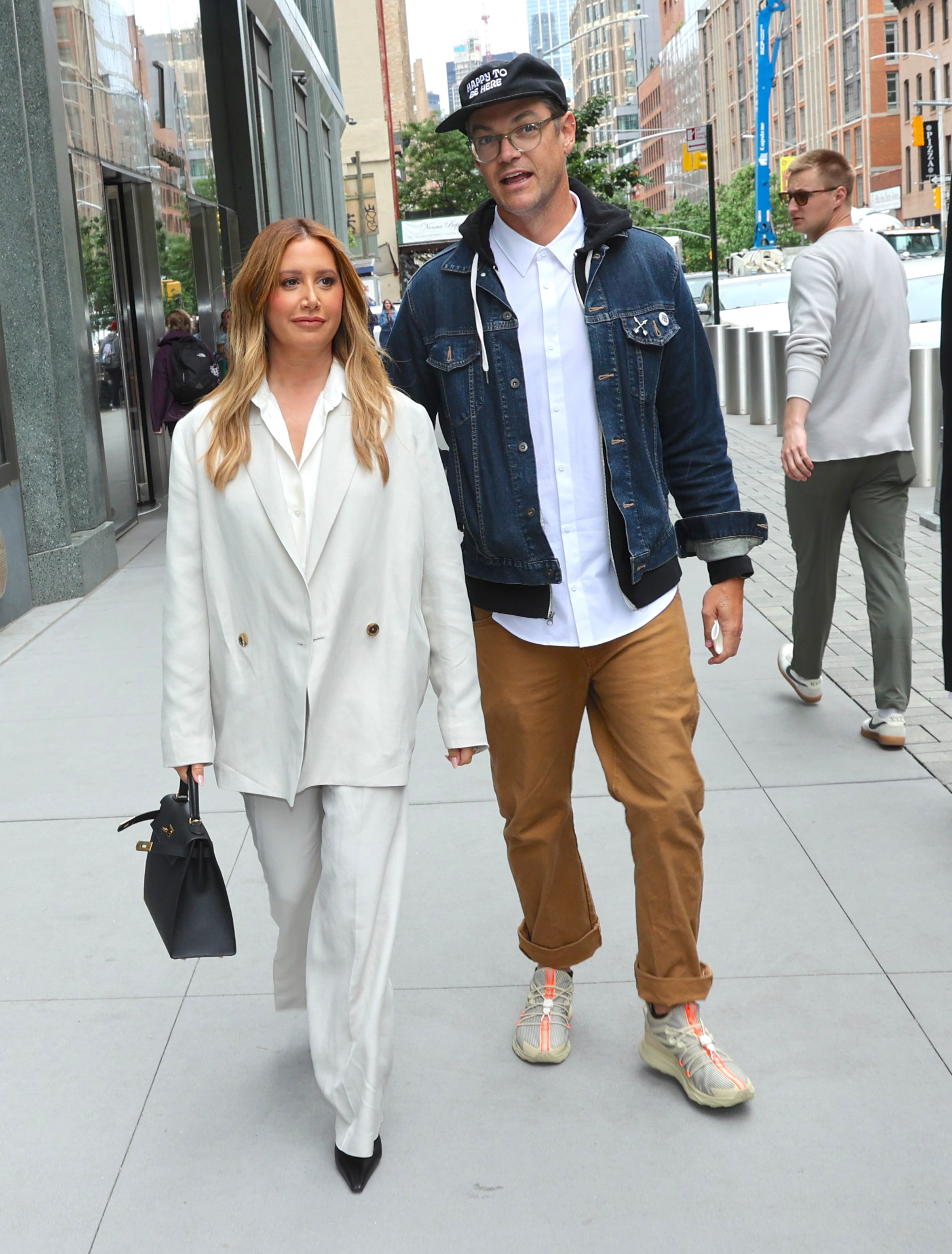‘Extremely rude’ Ashley Tisdale blasted by lawyer as ‘toxic’ mom group ...