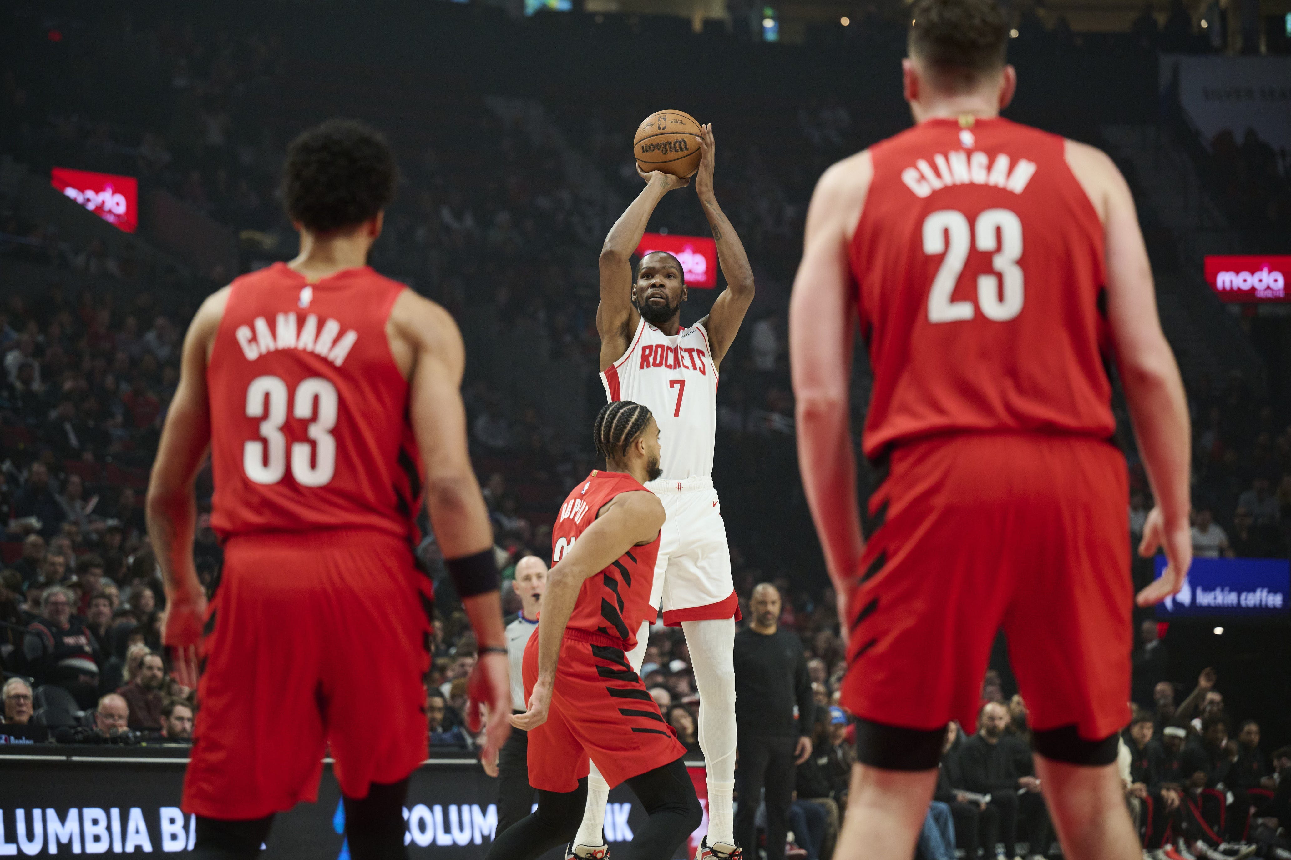 Rockets star Kevin Durant climbs to No. 7 in all-time NBA scoring