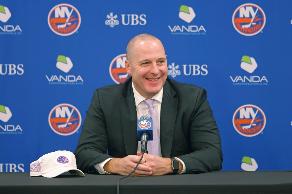 The two-part answer to explain Islanders’ approach to fill Alexander ...