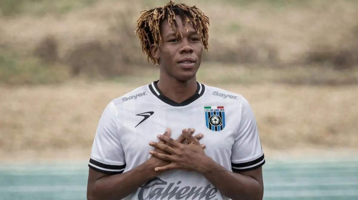 Bless Ege, el futbolista ghanés que ficha con Querétaro