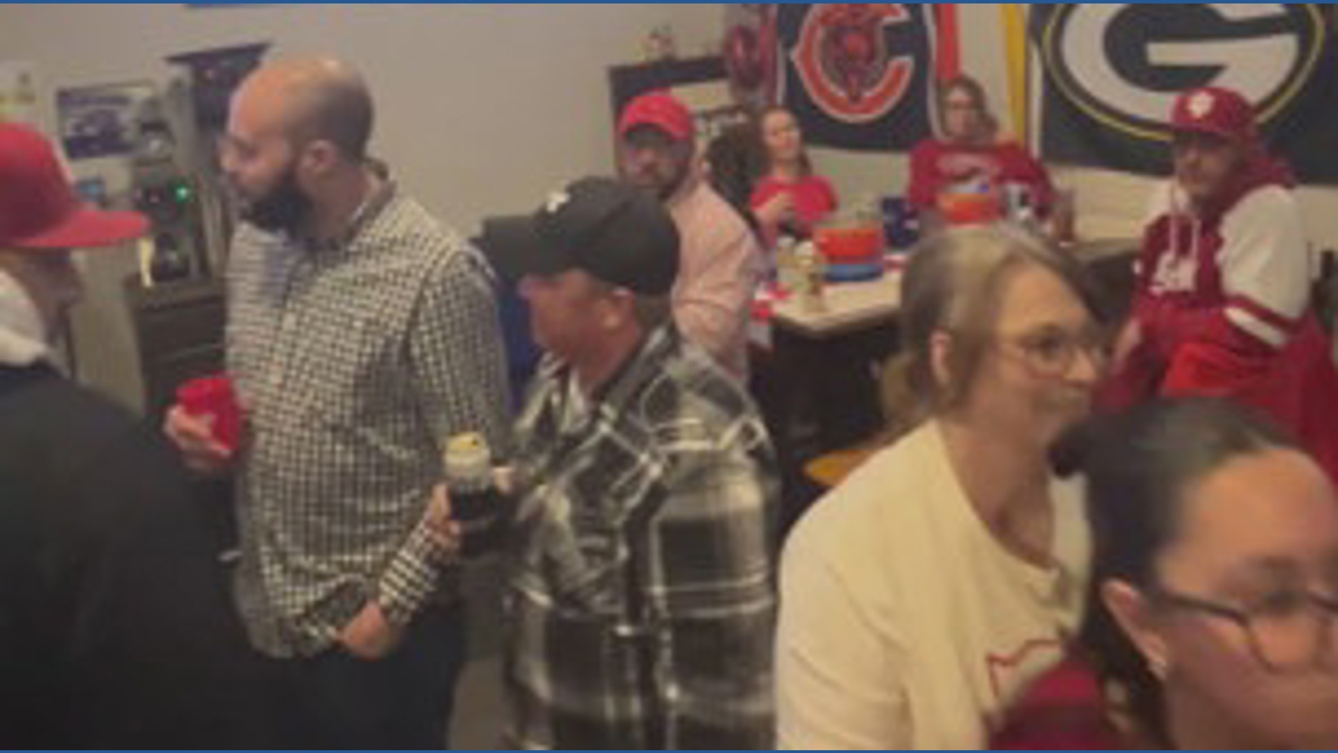 Southern Indiana Hoosiers cheer on IU