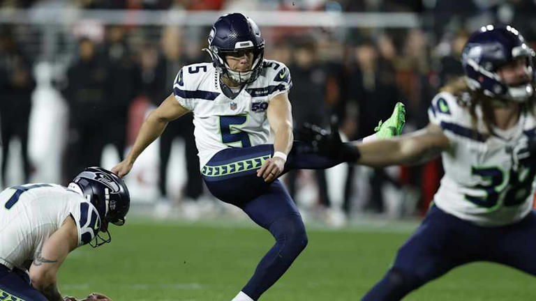 Seattle Seahawks land 2 players on list of potential salary cap cuts in ...