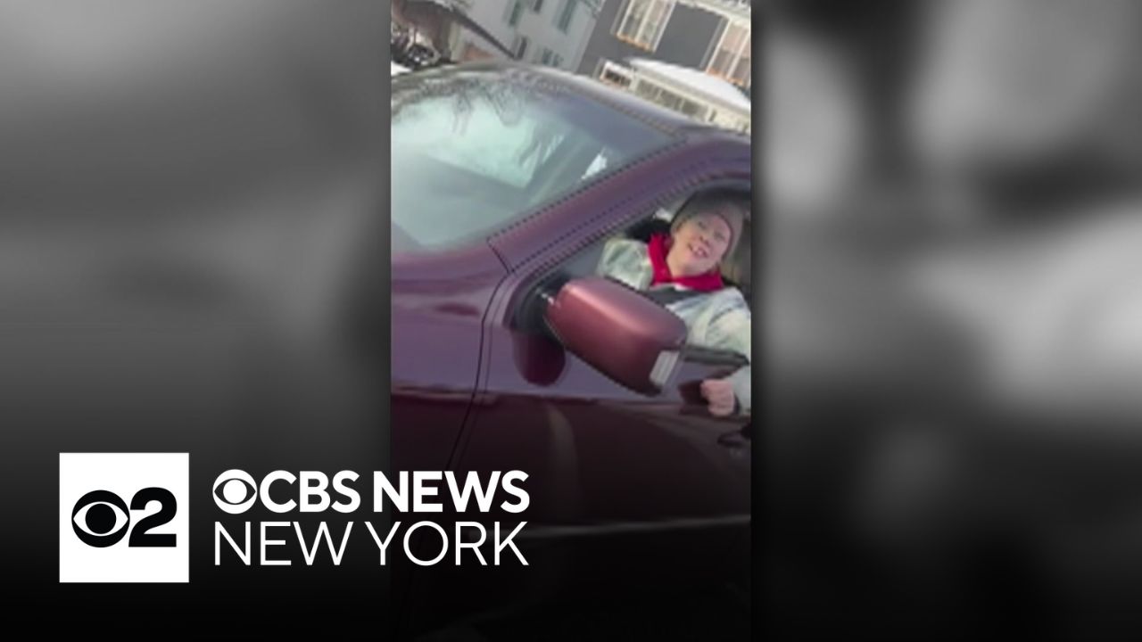 Video shows interaction between ICE agent, driver before deadly ...