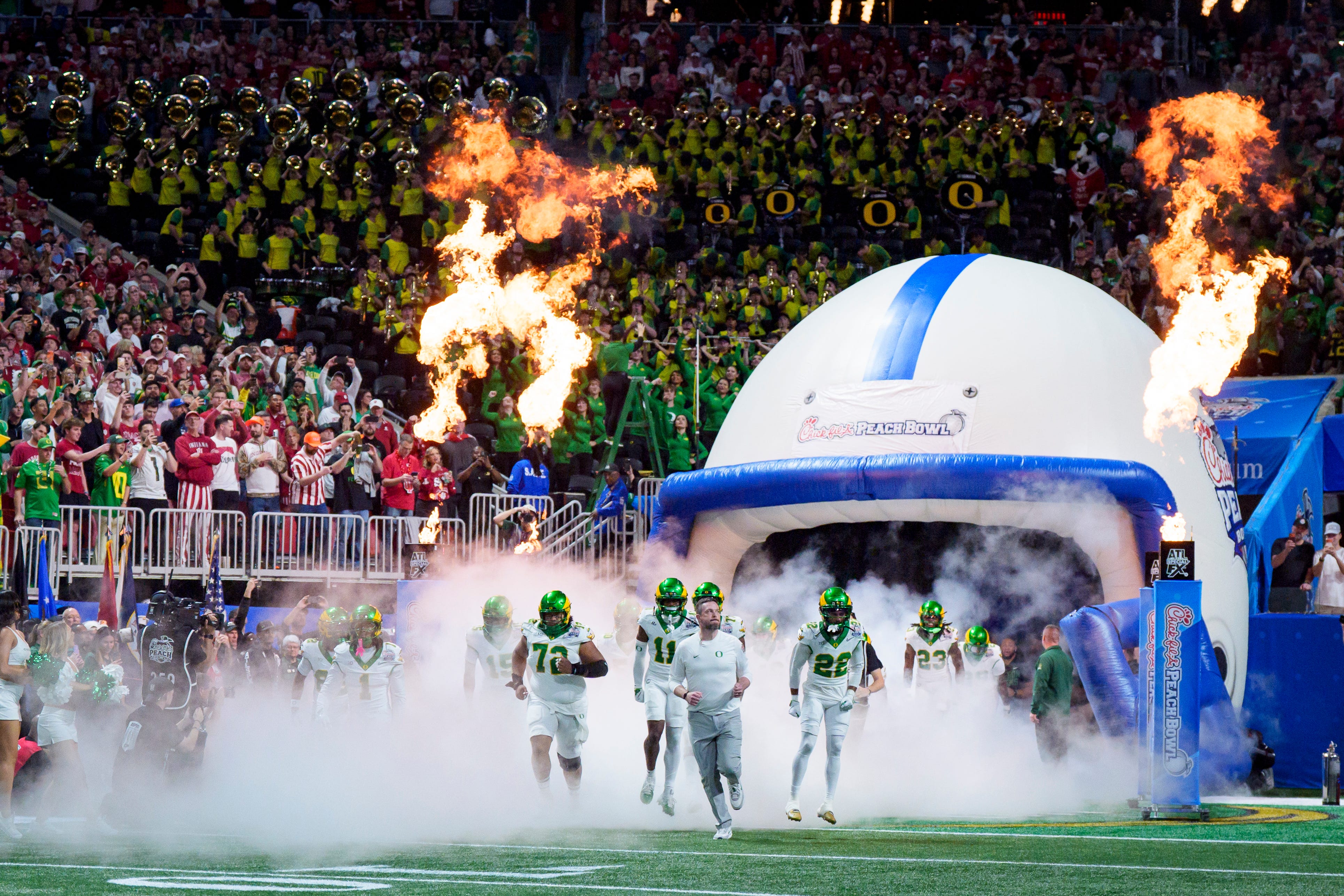 Grading UO football's offseason so far. A look at the Ducks' roster