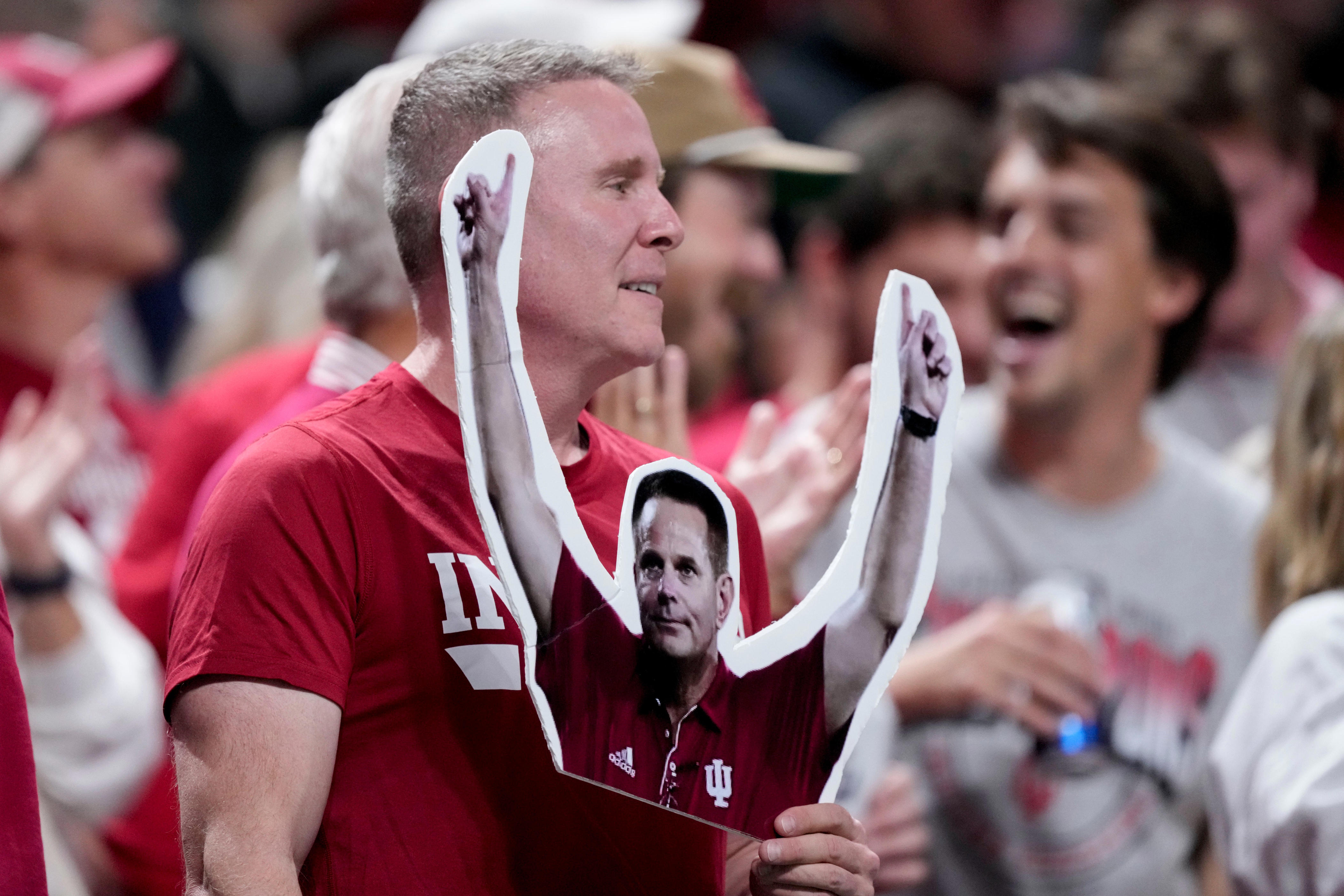 Heading to Miami for CFP championship? Airlines add flights for IU fans