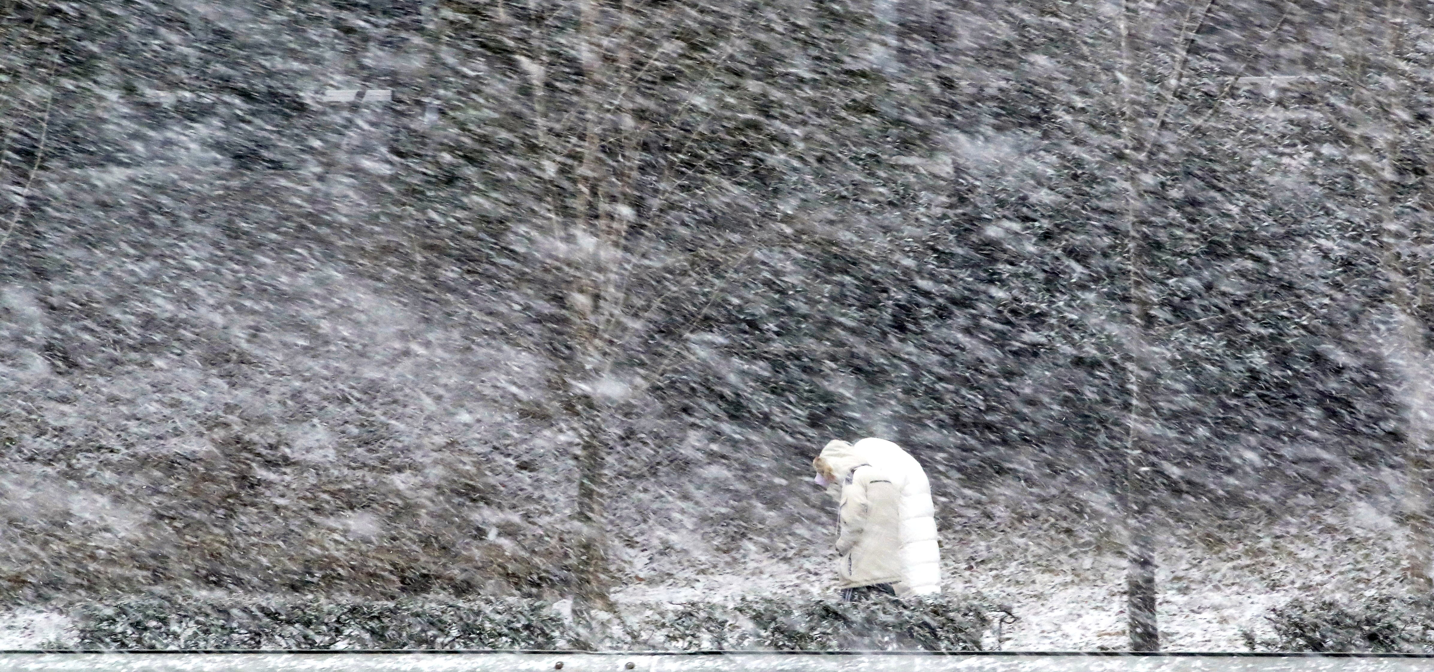 Nationwide heavy snowfall, Honam faces 20cm