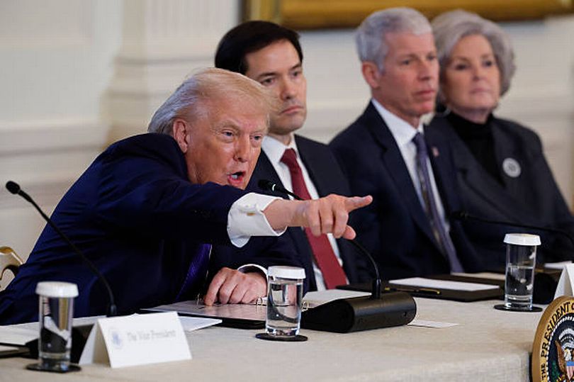 Trump meets with oil executives to secure $100 billion as US forces ...