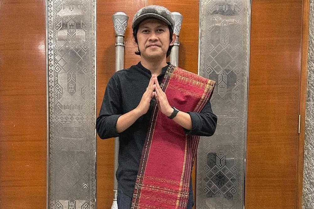 7 fakta keluarga Indra Jegel, tumbuh dalam lingkungan agamis