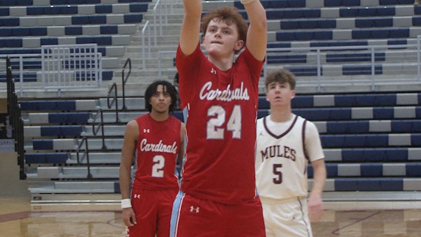 Cardinals triumph over Poplar Bluff in second round of Kaminsky Classic