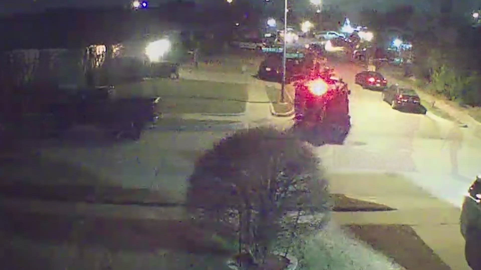 Footage shows SWAT teams arrest South Fort Worth arson suspect