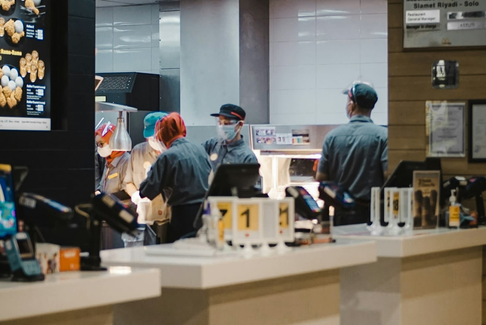 McDonald's explains 'no entry' signage for ICE agents after fatal ...